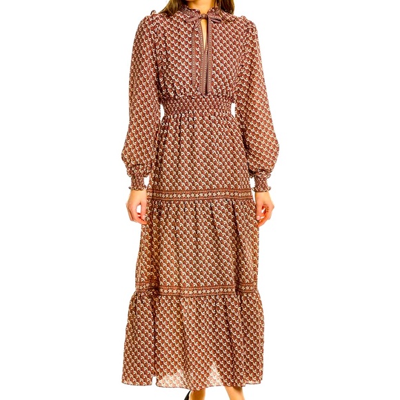 Max Studio | Dresses | Max Studio Maxi Long Sleeve Dress | Poshmark